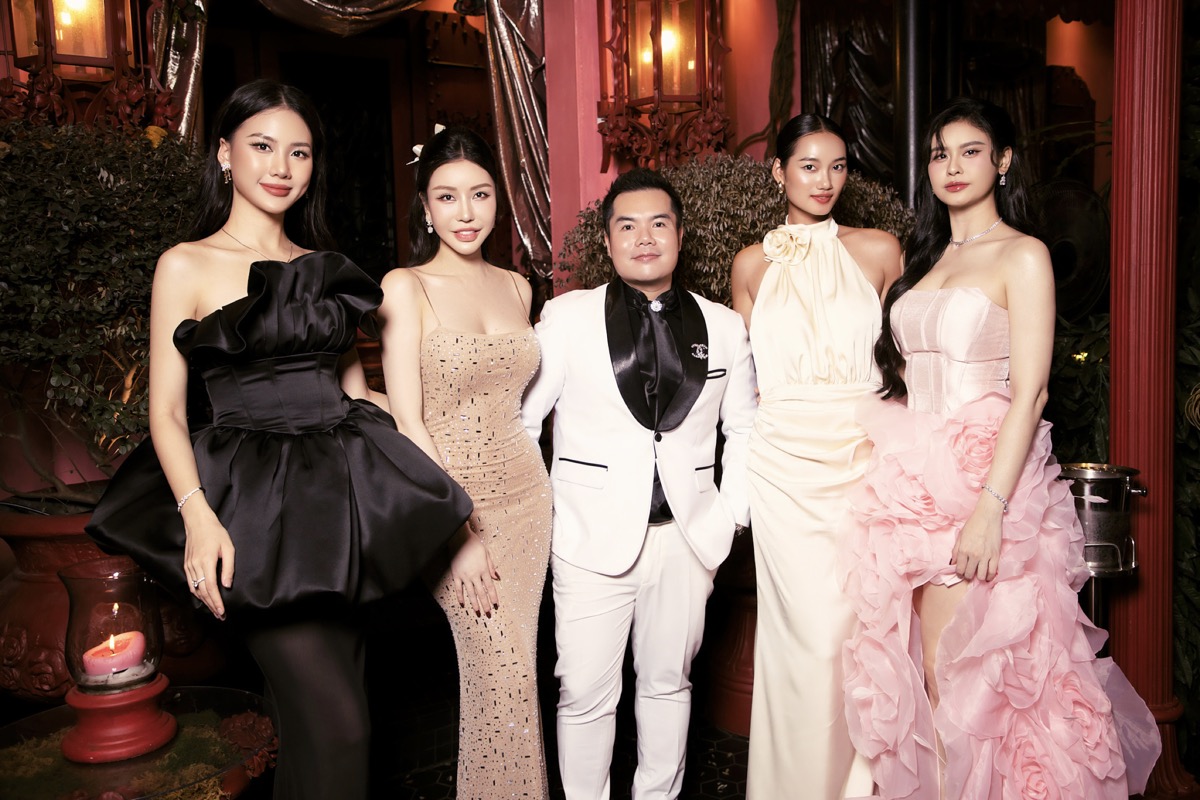 Các nàng Hậu đua sắc tại tiệc của Vicky Lam Cúc